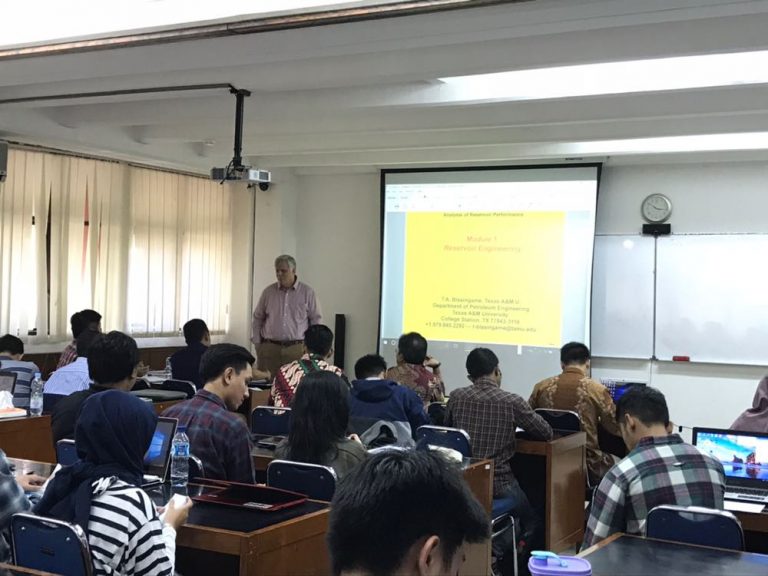 KULIAH TAMU Prof. Blasingame – Petroleum Engineering KULIAH TAMU Prof. Blasingame – Petroleum Engineering