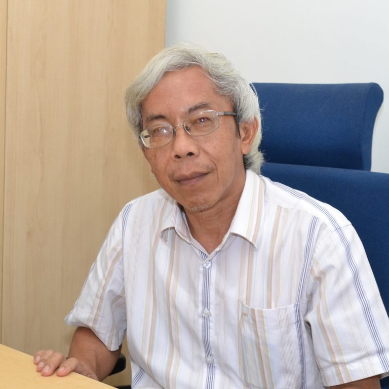 Kuntjoro Adji Sidarto, Prof. – Matematika – Institut Teknologi Bandung